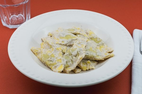 PlanEat - Ravioli di magro con salsa alle noci